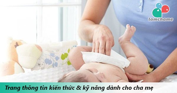 Mách mẹ các bước vệ sinh vùng kín cho bé gái - Làm cha mẹ